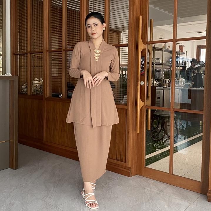 Jual Harga Spesial [JUMBO] ONE SET KURUNG MELAYU KEBAYA KUTU BARU BAHAN ...