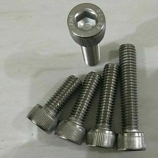 Jual Baut L ss stenlis steinlis A2-70 M6 baut 10 panjang 10mm-50mm | Shopee Indonesia