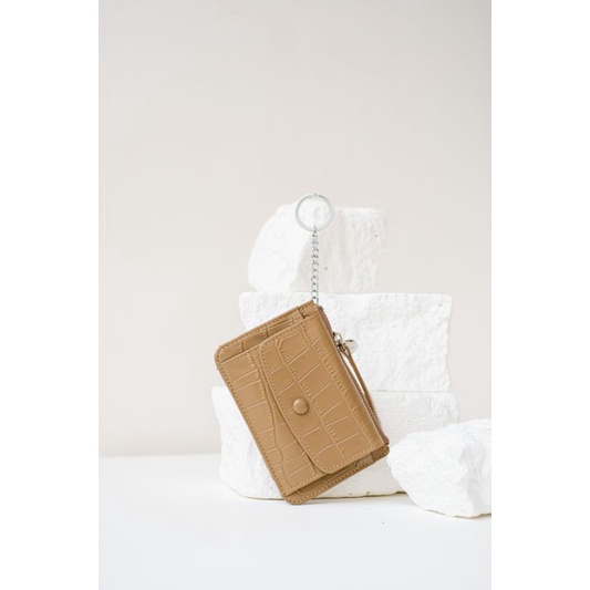 Jual PLAYBOOK Estella Card Wallet (Defect) | Shopee Indonesia