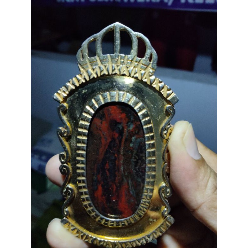 Jual Batu Badar Besi Motif Sosok Putri (Harga Plus Liontin) | Shopee ...