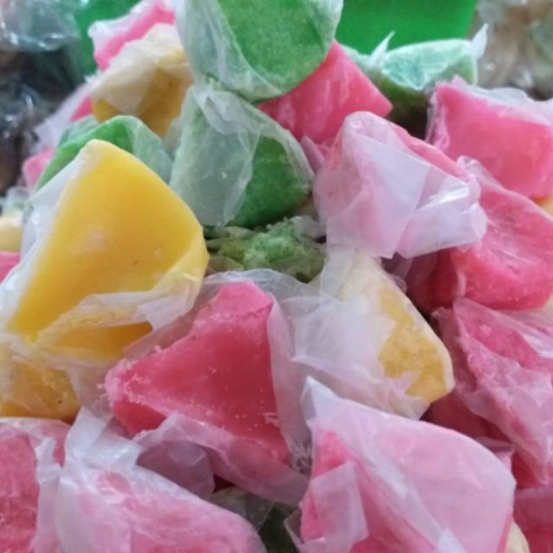Jual Kue Wajik Ketan Khas Bandung / Geplak Wajik Klethik Kletik Jajanan ...