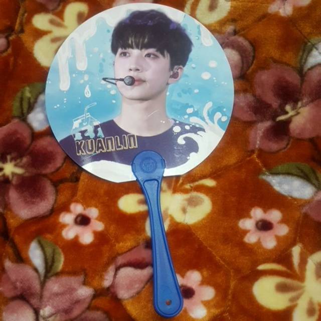 Jual Kipas/Fan Lai Kuanlin | Shopee Indonesia