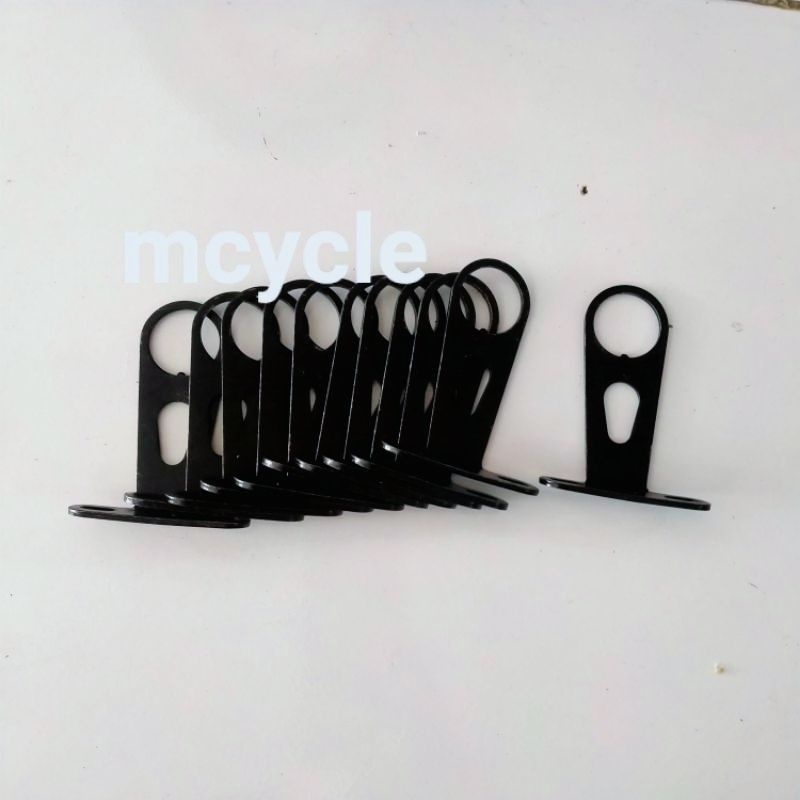 Jual Klem / Cantolan Keranjang Sepeda Mini 1 pcs Indonesia|Shopee Indonesia Jual Klem / Cantolan Keranjang Sepeda Mini 1 pcs Indonesia|Shopee Indonesia