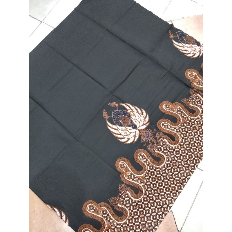 Jual Kain Batik solo Garuda putih kawung bulat | Shopee Indonesia