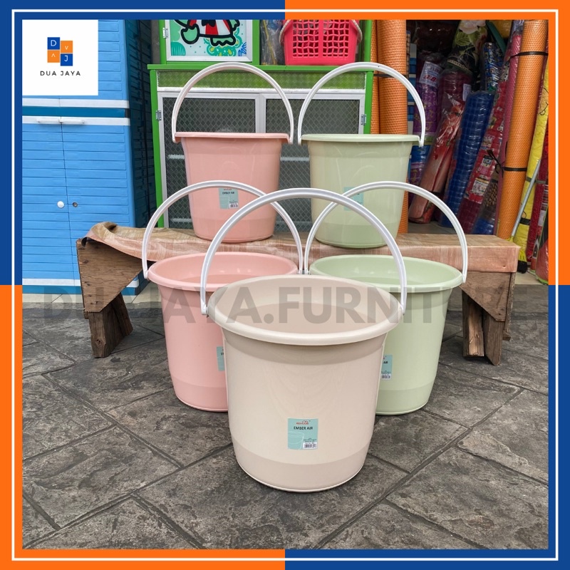 Jual Ember Plastik 3-6 Galon/ Ember Air 16-23 Liter / Ember Redhouse ...