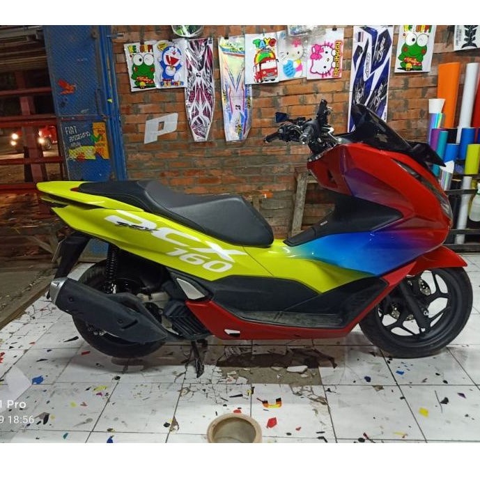 Jual Decal stiker motor PCX full body Desain Bebas request Indonesia ...