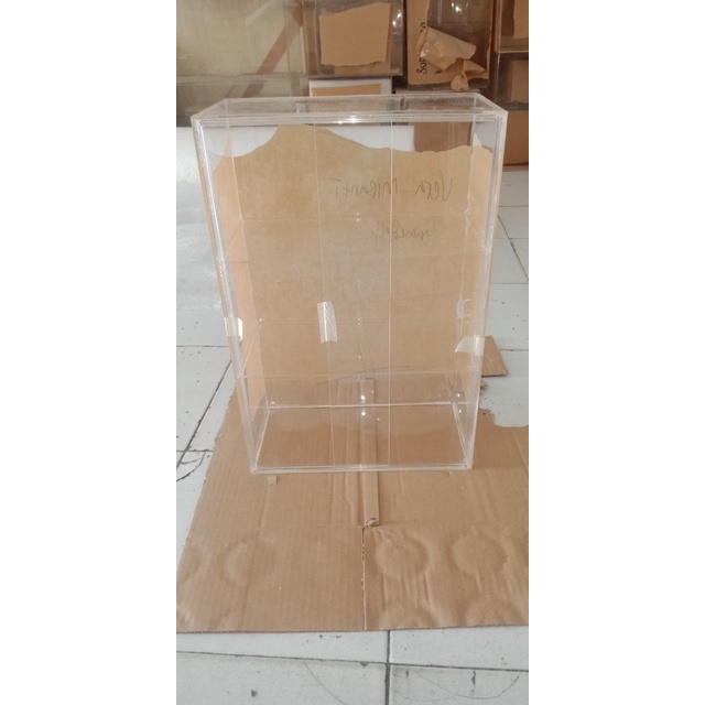 Jual Kotak Lemari Akrilik Custom PxLxT 25x15x30cm | Shopee Indonesia