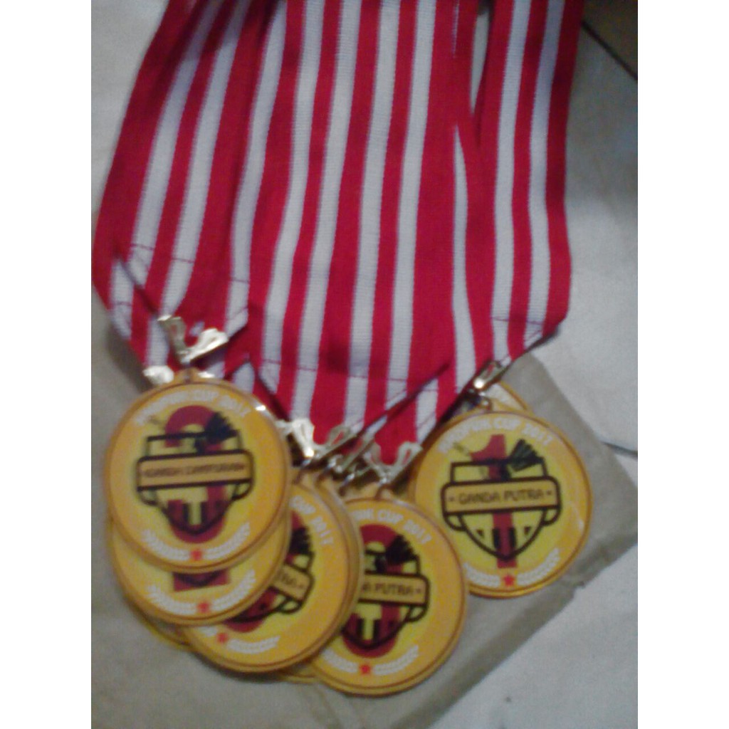 Jual Mendali Badminton Medali suka suka mendali custom medali stainles ...