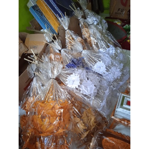 Jual BUNGA TELUR / BUNGA BALE MURAH LENGKAP (10 Bunga Telur, 10 Bendera ...
