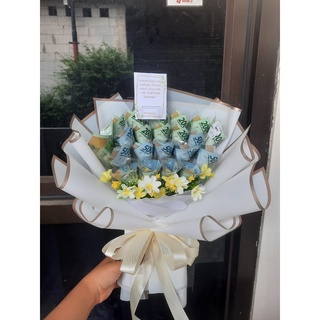 Jual PO H+1 money Bouquet / isi 400K-1JT/ Bouquet wisuda/ Buket uang ...