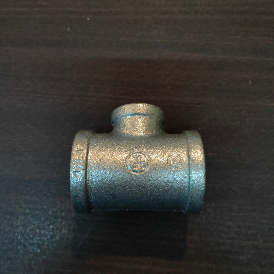 Jual Tee Reducer cabang 3 Galvanis 1 1/2" x 1/2" | Shopee Indonesia