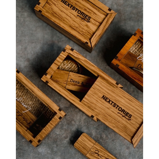 Jual FLASHDISK KAYU 16GB + KOTAK KAYU SLIDING CUSTOM DESIGN /TULISAN ...