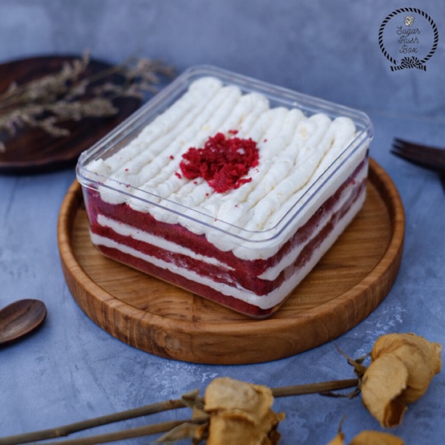 Jual Red Velvet Dessert Box by Sugar Rush Box | Shopee Indonesia