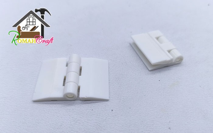 Jual Engsel plastik 26x35 mm I.S Acrylic hinge Engsel akrilik putih ...
