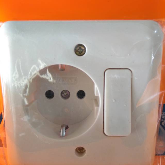 Jual SAKLAR DAN COLOKAN | Shopee Indonesia