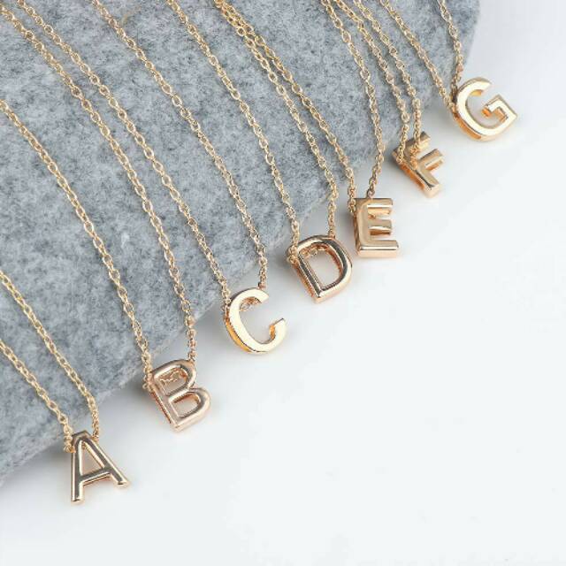 Kalung inisial nama cantik korea / rantai huruf (initial necklace ...