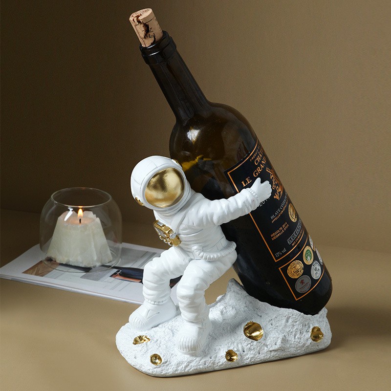 Jual HDB#ASTRW Pajangan Astronaut / Tempat Wine / Rak Wine Astronauts ...
