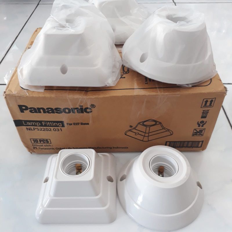 Jual PANASONIC Fitting Lampu Plafon E27 Bulat / Kotak | Shopee Indonesia