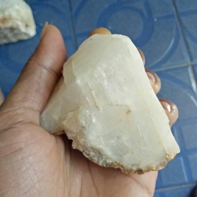 Jual Batu mineral kuarsa/ natural quartz | Shopee Indonesia