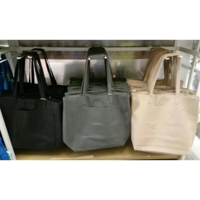 Jual MINISO BAG! 4WRN. BiG EUROPEAN STYLE SHOULDER BAG. size 36x13x31cm ...