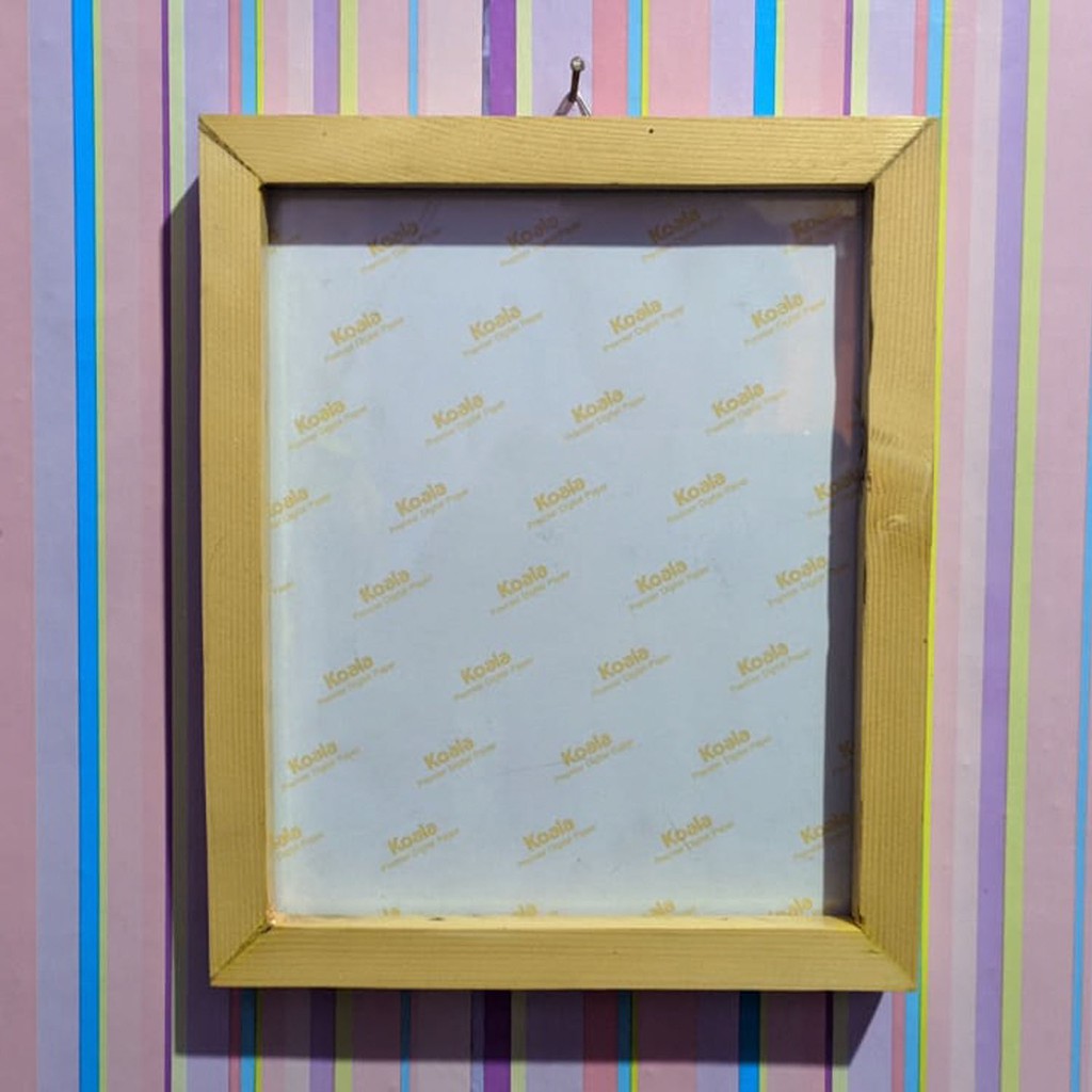 Jual Pigura / bingkai kayu pinus jati belanda untuk foto/album/frame ...