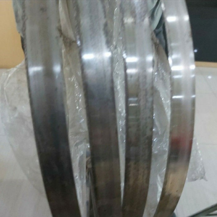 Jual (B2T) gergaji potong kertas/busa/sponge ukuran 5.4m x 2cm x 0.7mm ...