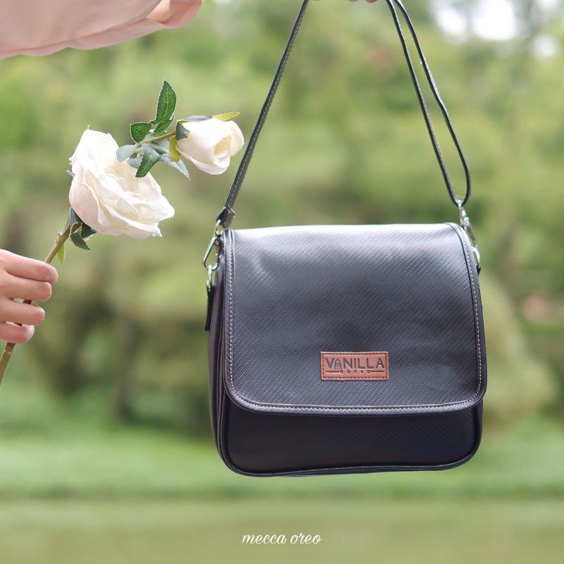 Jual MECCA BAG BY VANILLAHOUSE Indonesia|Shopee Indonesia
