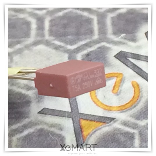 Jual Square Fuse 250V Slow Blow 5A Taping T5A-100 Through Hole Sekering ...