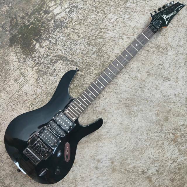 Jual Gitar Elektrik Ibanez S Series custom warna hitam tremolo updown ...