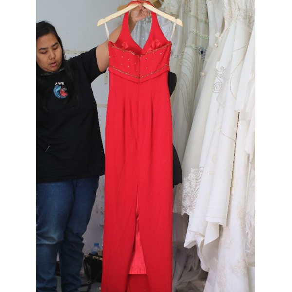 Jual GAUN PESTA MERAH PRELOVED (HIJAB BISA PAKAI MANSET) | Shopee Indonesia