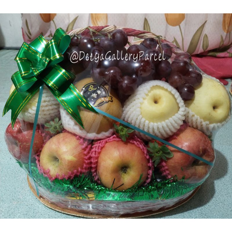 Jual PARCEL BUAH BEKASI / parcel Buah Segar / Parcel Buah | Shopee ...