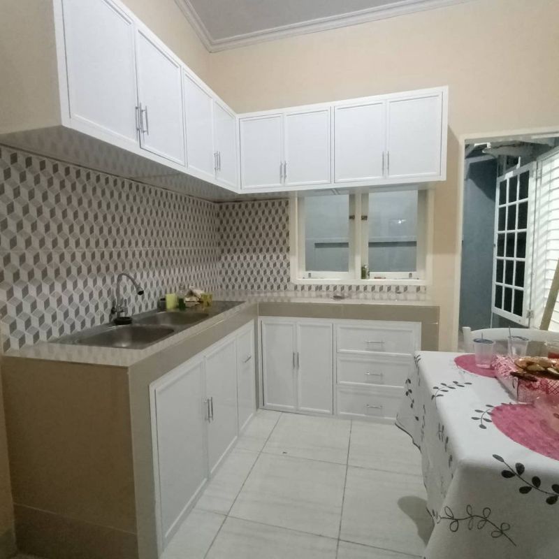 Jual KITCHEN SET ALUMINIUM ANTI RAYAP HARGA PER METER | Shopee Indonesia
