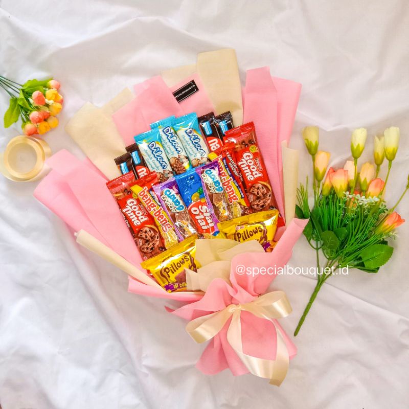 Jual (A1) BUKET SNACK UNTUK ACARA WISUDA/ULTAH/SIDANG/SEMPRO | Shopee ...