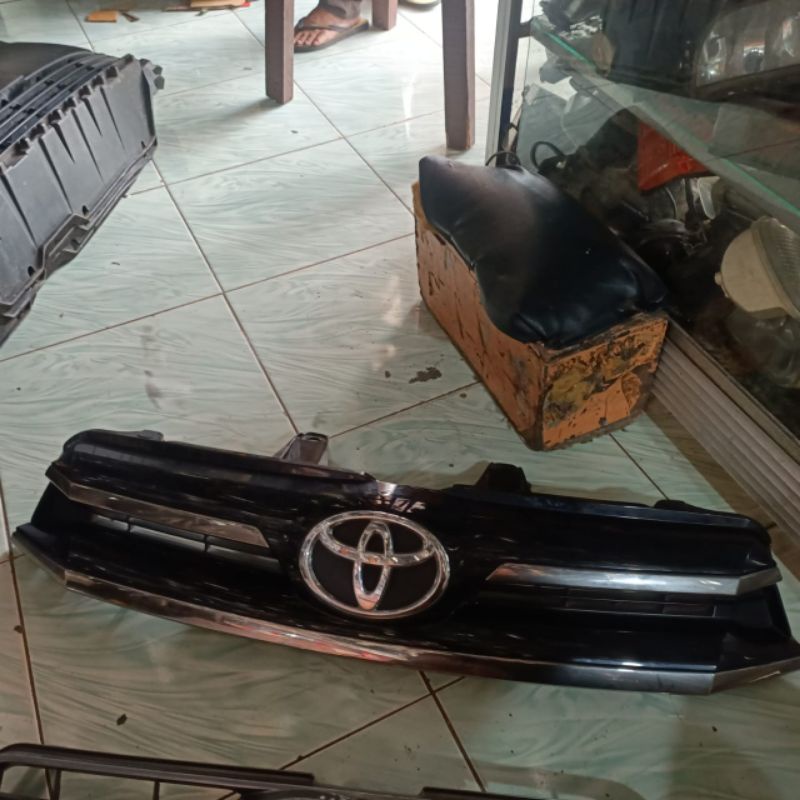 Jual Gril Toyota new Innova Ribbon type venturer ORIGINAL Indonesia ...