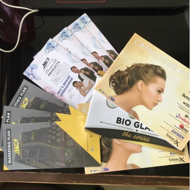 Jual Paket Brosur Katalog | Shopee Indonesia