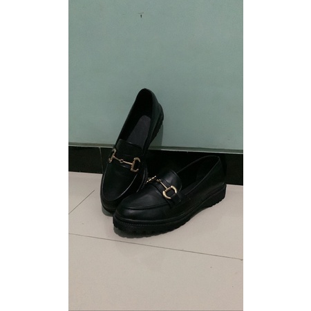 Jual DOCMART BLACK | Shopee Indonesia