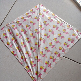 Jual Mainan Terbang Layang Layangan Kertas Sanjung Motif Kado Ukuran 54 ...