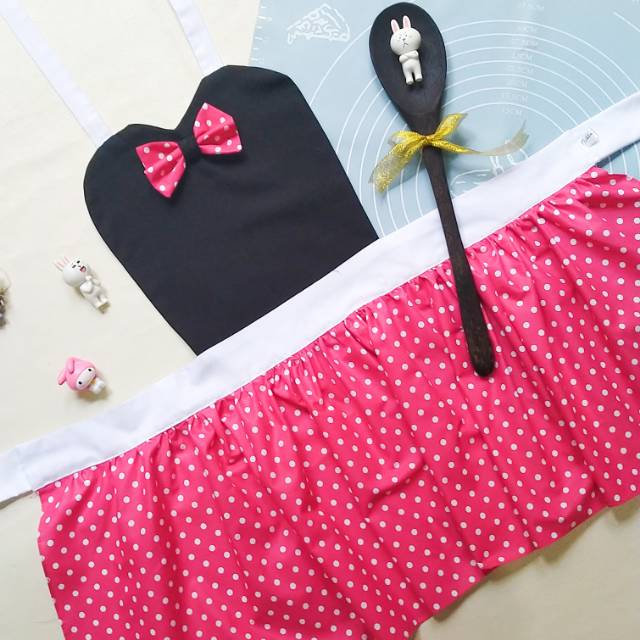 Jual NIKKO - Celemek Mickey Mouse Fuchsia Polka Minnie Mouse Apron Anak ...
