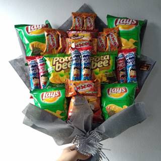 Snack Bouquet / Buket Bucket Snack Makanan Cemilan / Hadiah Kado Wisuda ...