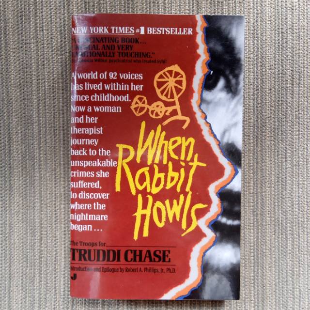 Jual When Rabbit Howls by Truddi Chase | Shopee Indonesia