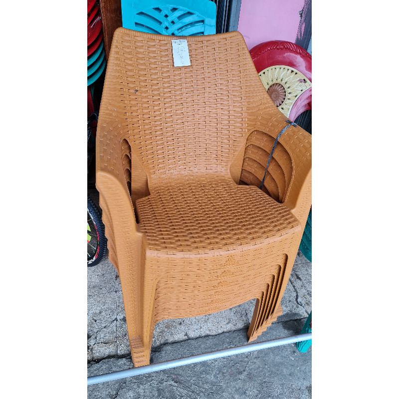 Jual Kursi Rotan Olymplast Kokoh ada senderan tangan dan punggung ...