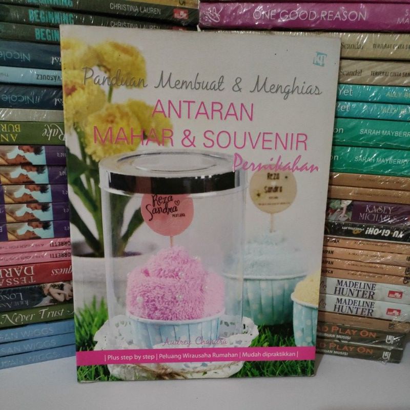Jual Buku Murah Original - Buku Panduan Membuat & Menghias Antaran ... Jual Buku Murah Original - Buku Panduan Membuat & Menghias Antaran ...