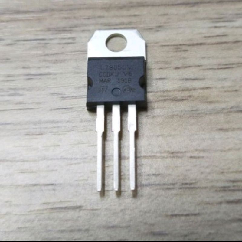 Jual L7805 ASLI ORIGINAL TRANSISTOR L 7805 ORI ic regulator | Shopee Indonesia