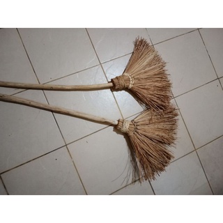 Jual sapu rotan /sapu halaman /sapu daun /sapu taman /sapu gagang kayu ...