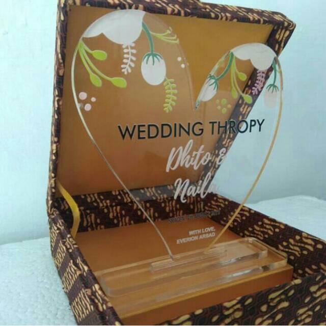 Jual Souvenir nikah, plakat, akrilik, kenang kenangan, hadiah nikah ...