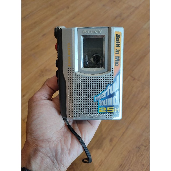 Jual Walkman SONY TCM 150 / Portable walkman pemutar kaset pita player ...