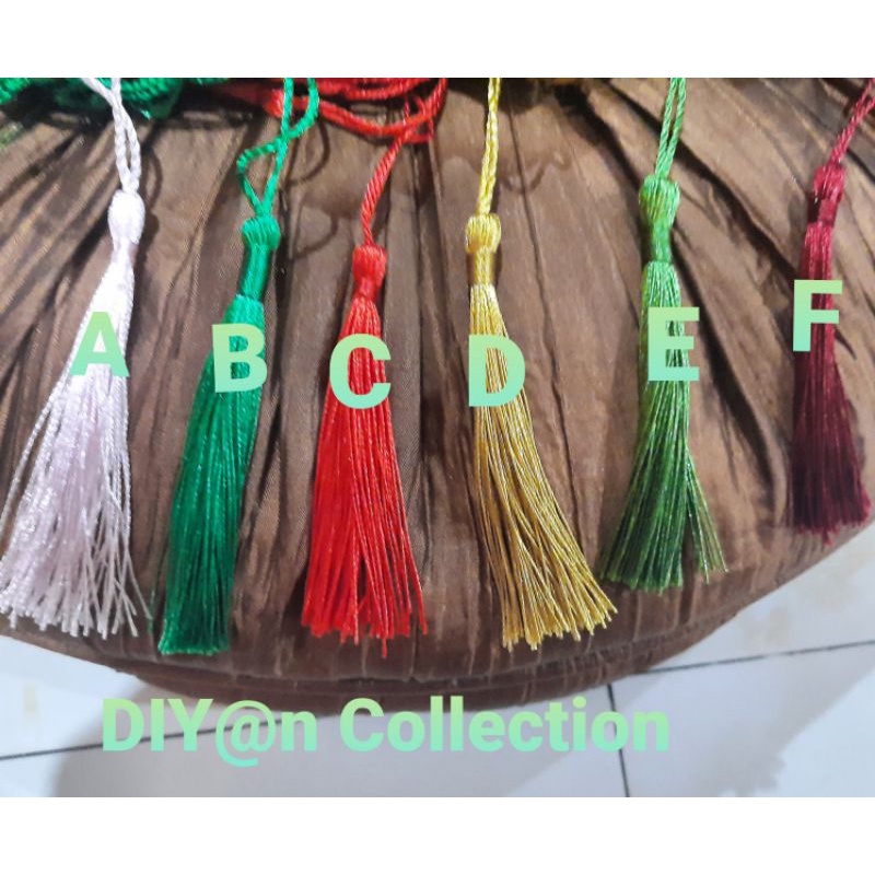 Jual Tasel/Tassel atau rumbai isi 2 pcs | Shopee Indonesia