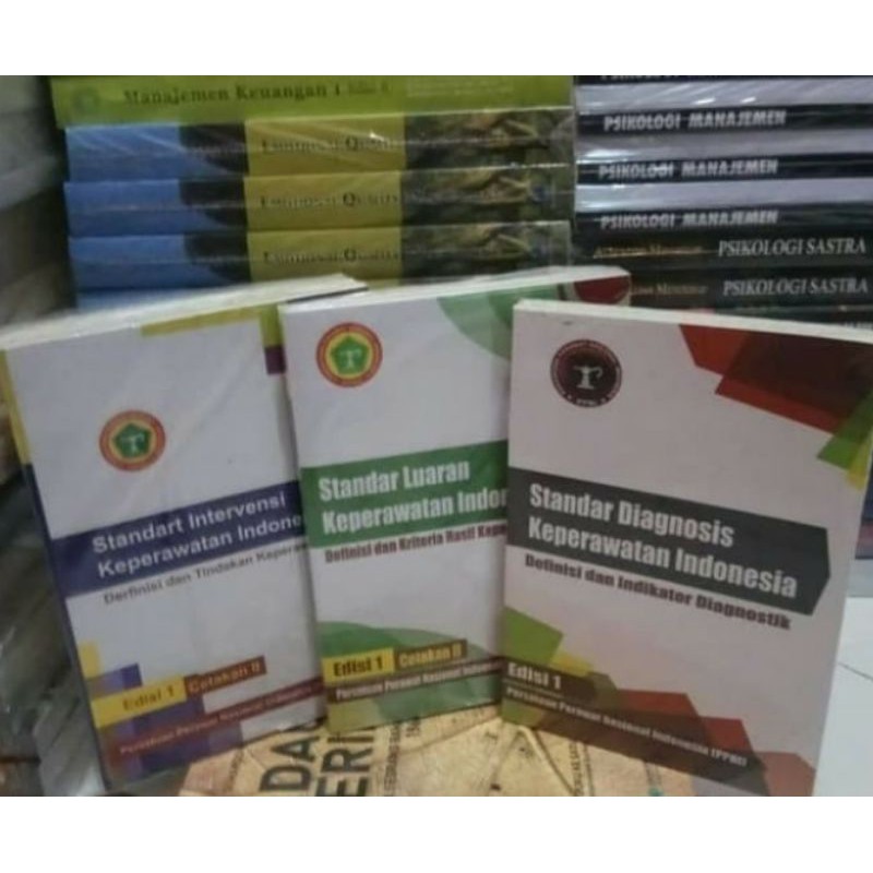 Jual PAKET 3 BUKU STANDAR DIAGNOSIS-INTERVENSI-LUARAN KEPERAWATAN INDONESIA Indonesia|Shopee ...
