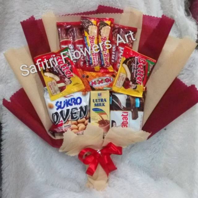 Jual Buket Snack/ Buket Wisuda/ Buket Ultah | Shopee Indonesia