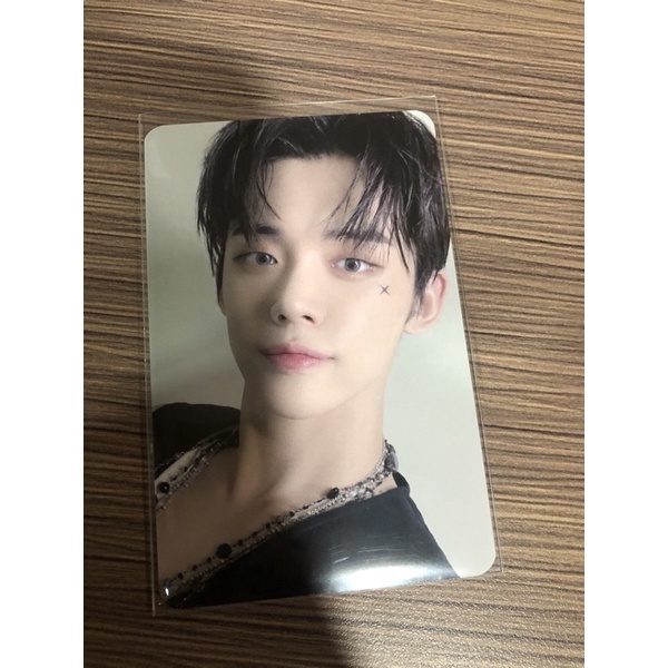 Jual RARE TXT YEOJUN L BENEFIT OFFICIAL PHOTOCARD TOMORROW BY TOGETHER YEONJUN SOOBIN OFFICIAL ...